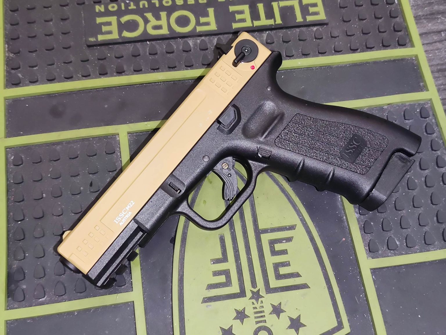 CEONIC ISSC M22 FDE szán